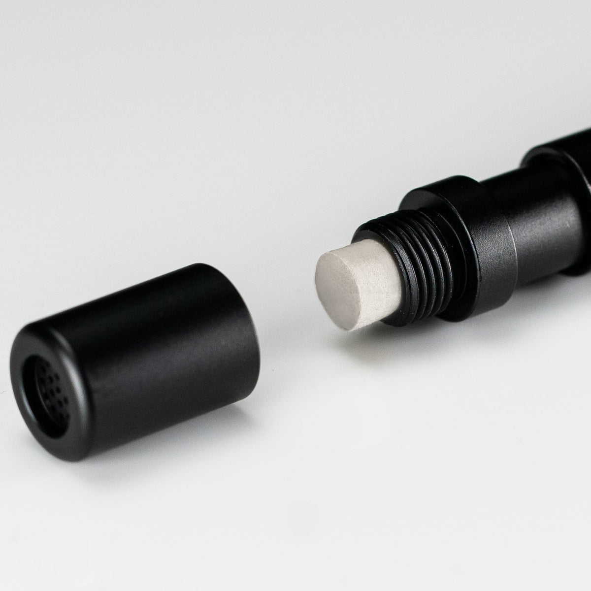 DART Pro One Hitter (Gold) – Ceramic Smokeware